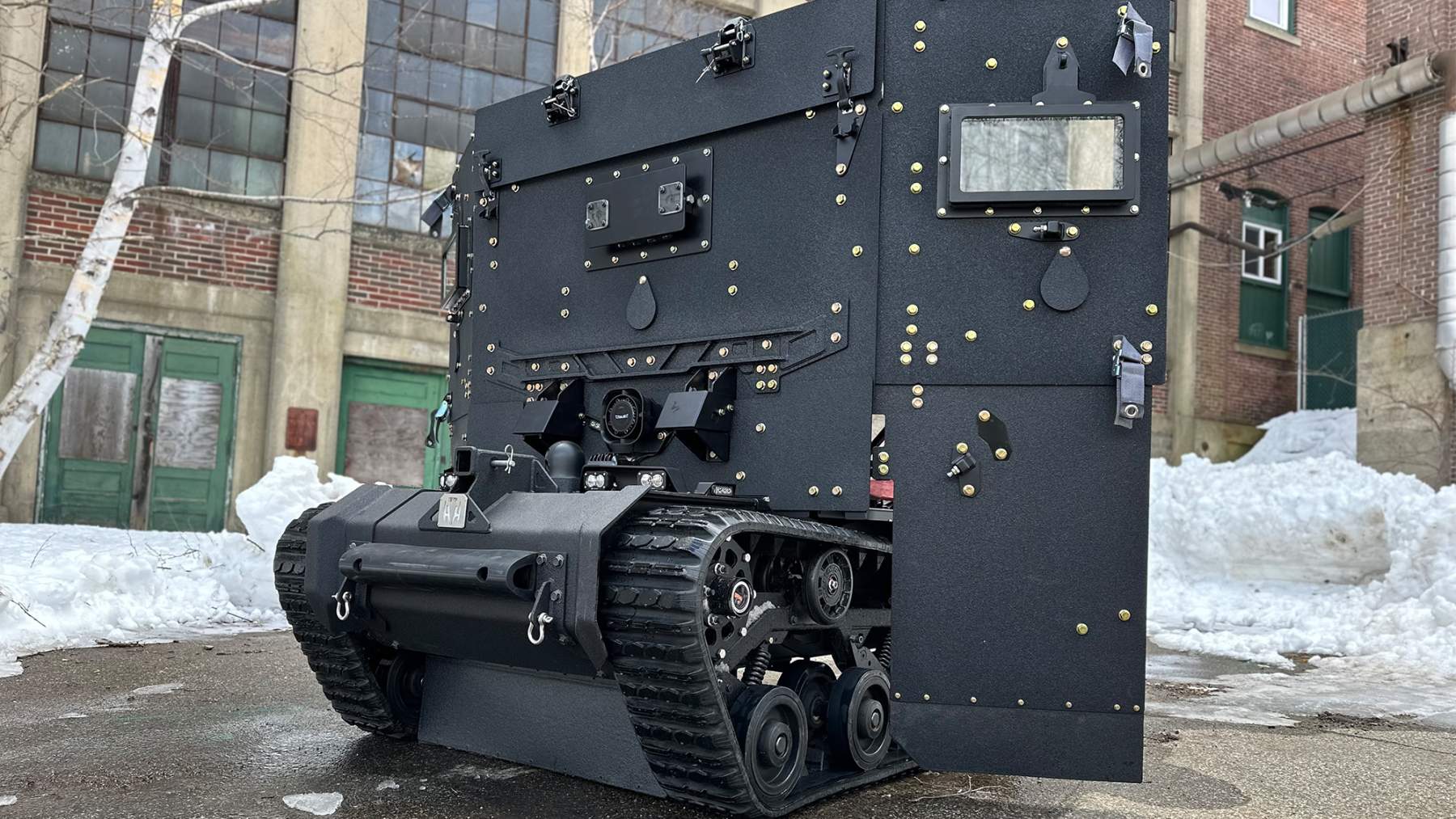 Swat-Bot™ | Howe & Howe Technologies