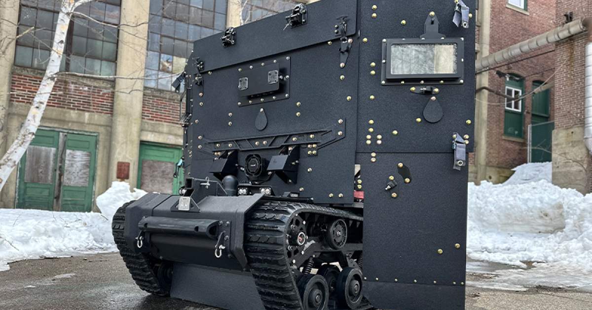 Swat-Bot™ | Howe & Howe Technologies